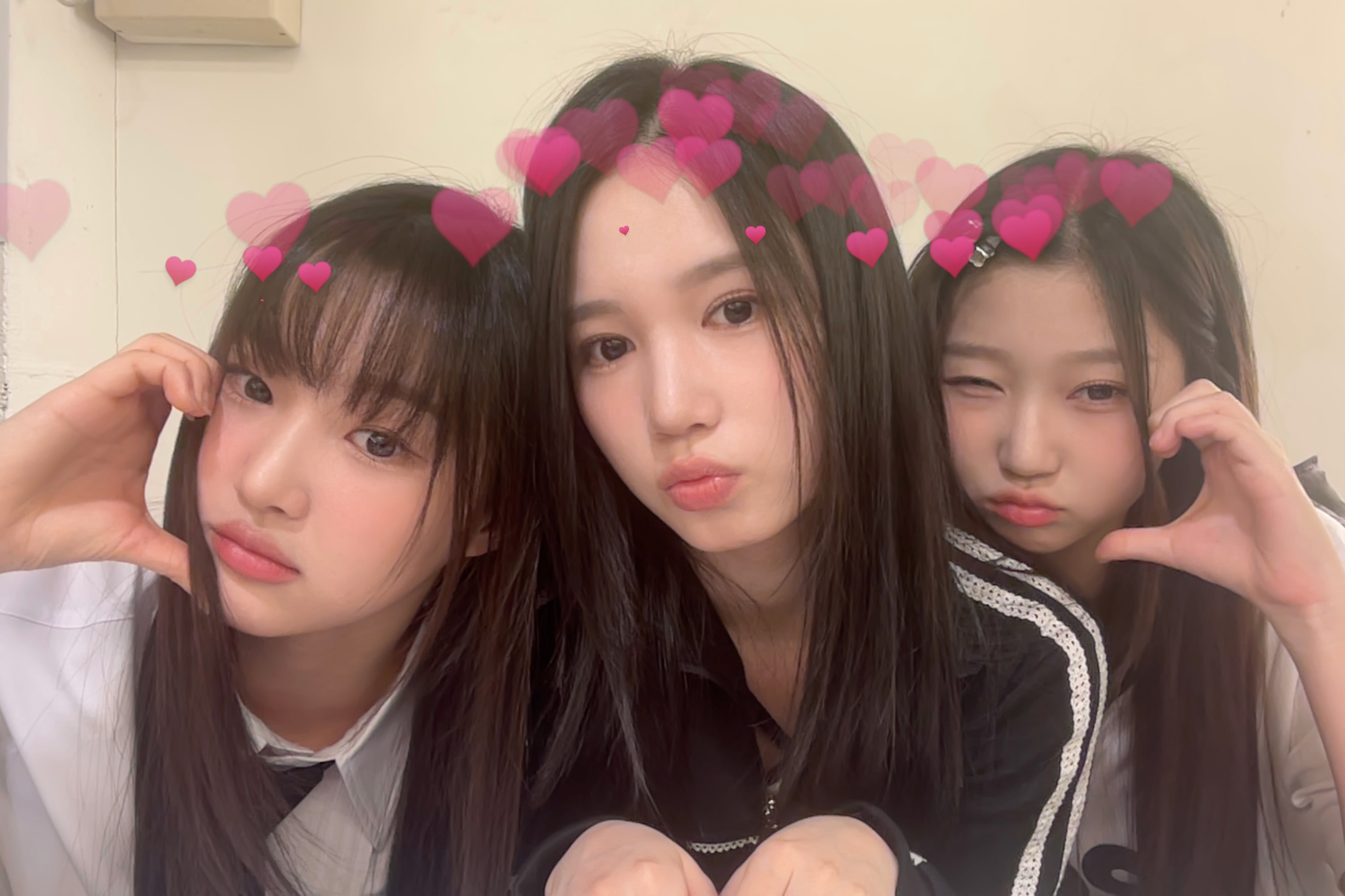 [잡담] WM 신인 여돌 유스피어 뉴 사진 💕 진짜 wm같으셔들 - 인스티즈(instiz) 연예 카테고리