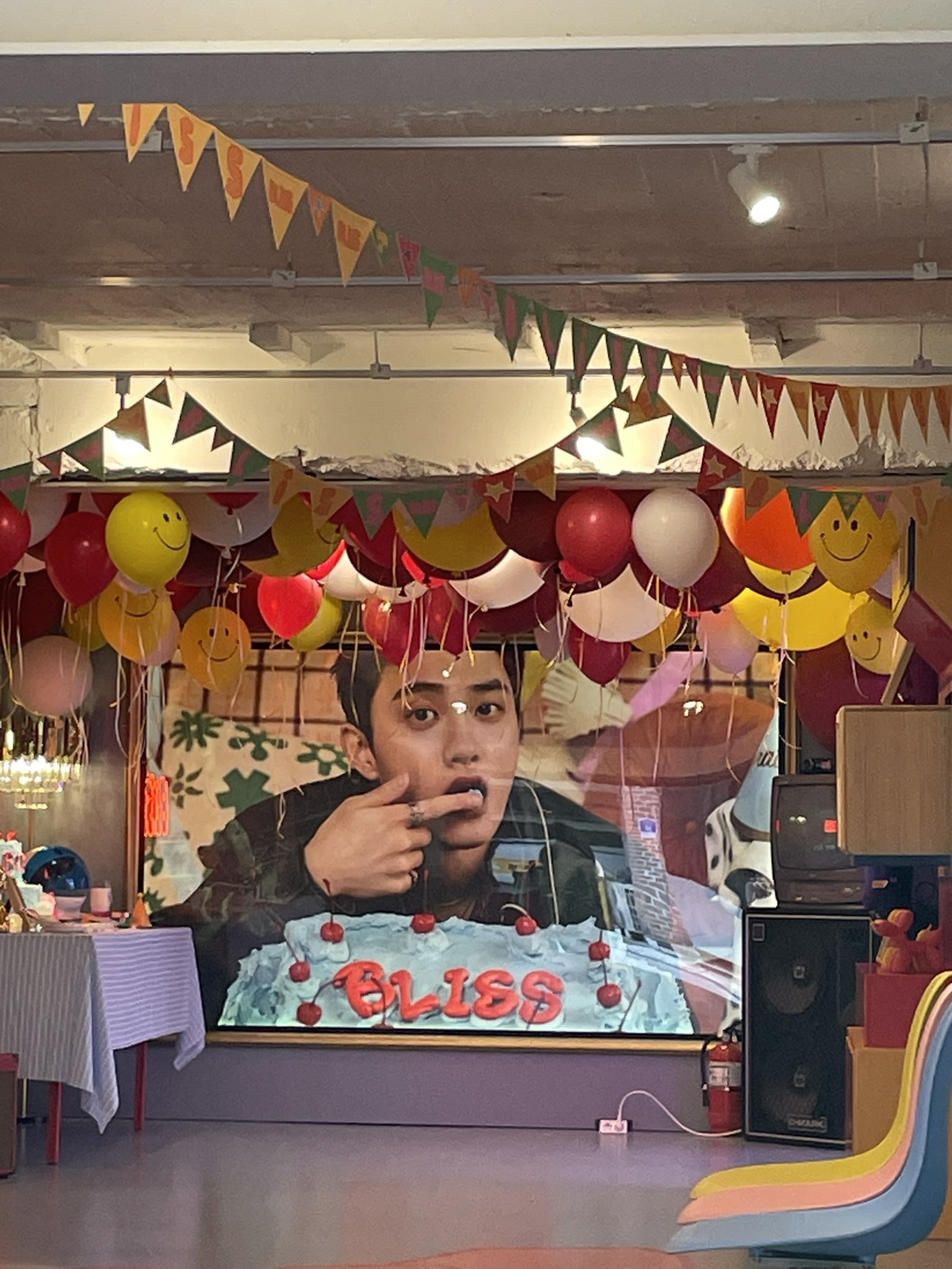 [잡담] 도경수 팝업 미친 ppppppp - 인스티즈(instiz) 연예 카테고리