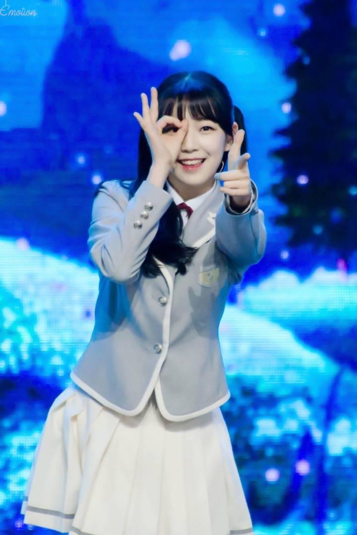 2003년생 아이돌.gif - 인스티즈(instiz) 이슈 카테고리