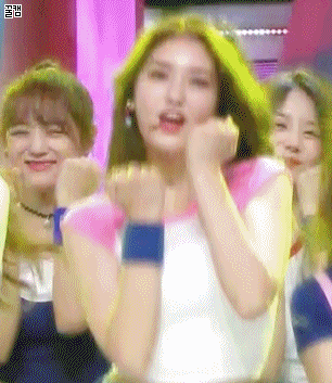 161019 쇼챔피언 전소미 움짤 - 인스티즈(instiz) 이슈 카테고리