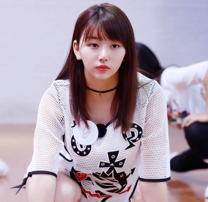 트와이스가 될 수도 있었던 JYP 연습생 중 비주얼 멤버로 유명했던 4인방 근황 - 인스티즈(instiz) 이슈 카테고리