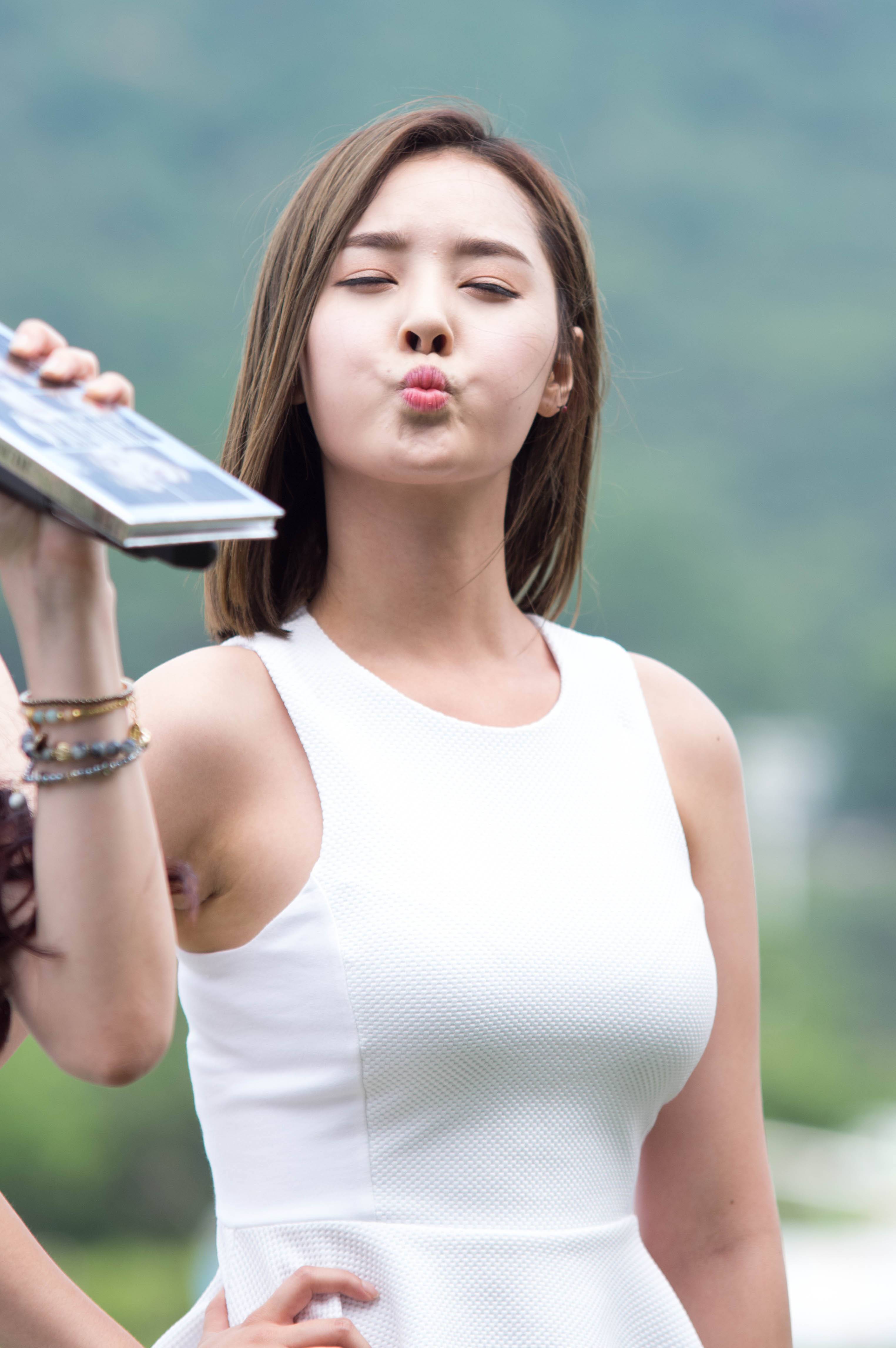 달샤벳 우희 고해상도 사진(모니터 관광 주의) - 인스티즈(instiz) 인티포털 카테고리