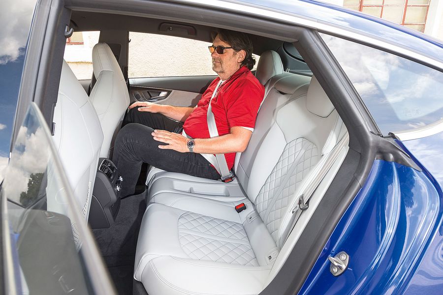 포르쉐 파나메라 vs 아우디 S7 - 인스티즈(instiz) 이슈 카테고리