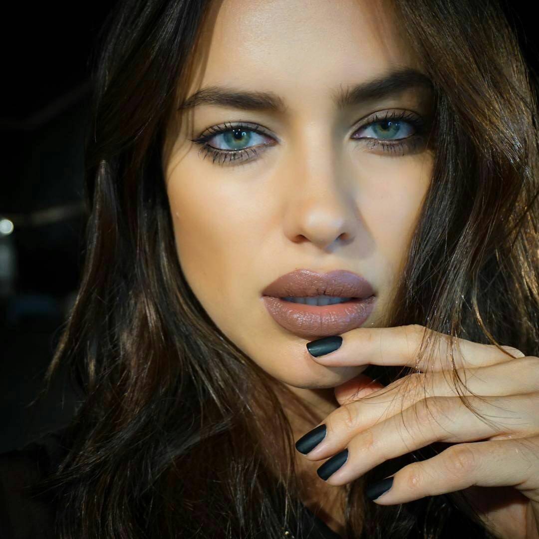 섹시한 매력의 이리나샤크jpgif - 인스티즈(instiz) 이슈 카테고리