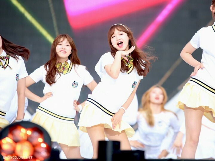 어제자 드림콘서트 유정이 (ioi) - 인스티즈(instiz) 이슈 카테고리