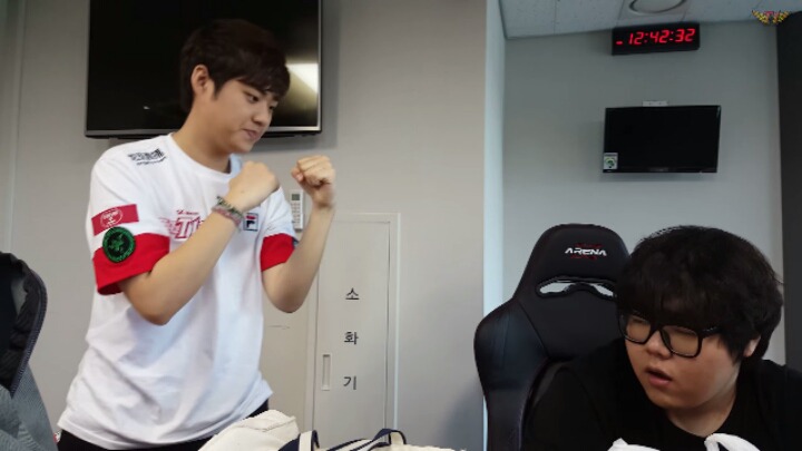 [LOL] 굿바이 SKT T1 레전드 뱅 울프... - 인스티즈(instiz) 이슈 카테고리