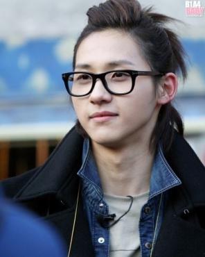 만화속 주인공 컨셉을 고수하는 b1a4 신우 - 인스티즈(instiz) 이슈 카테고리