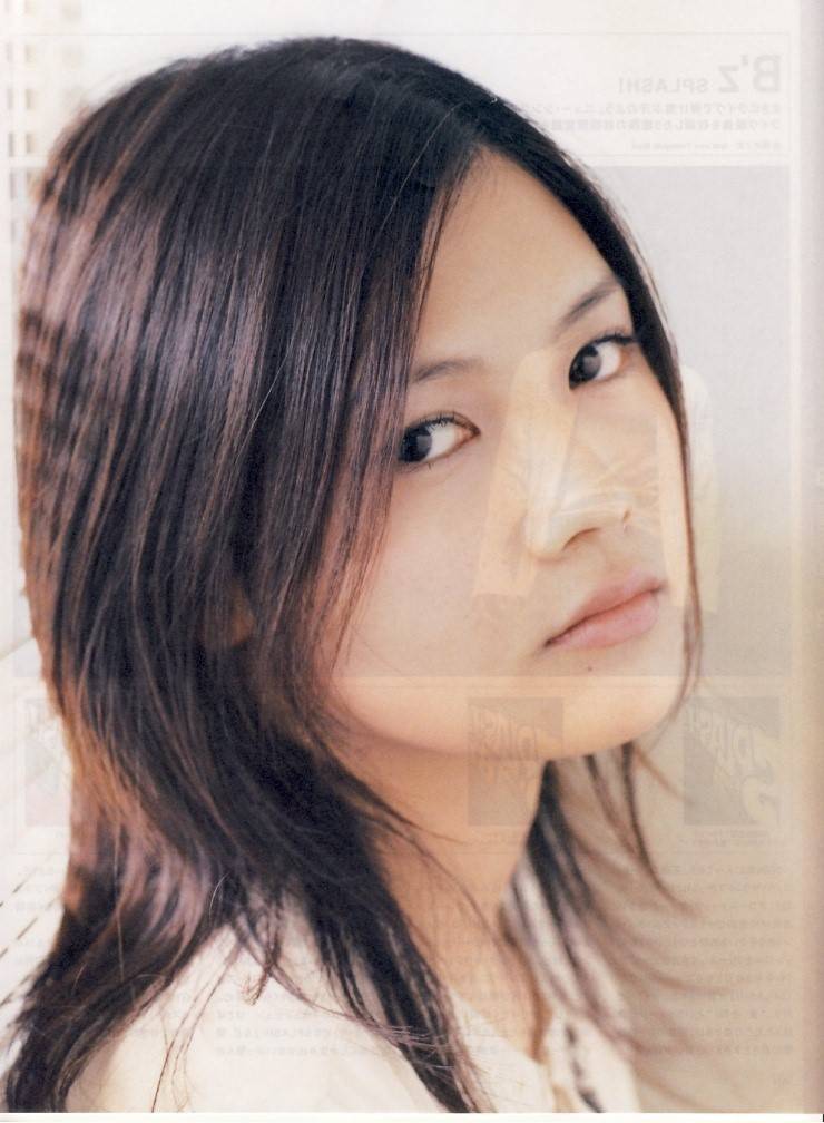 일본 어쿠스틱 싱어송라이터 YUI - 인스티즈(instiz) 이슈 카테고리