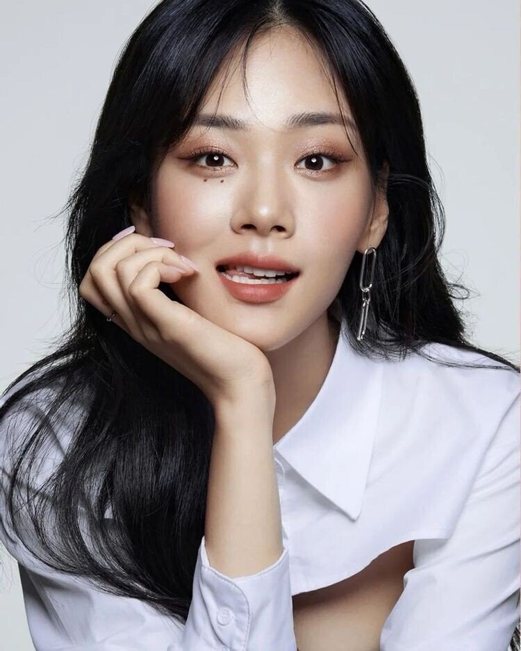 아이돌 데뷔 앞두고있는 비비 여동생 - 인스티즈(instiz) 인티포털 카테고리