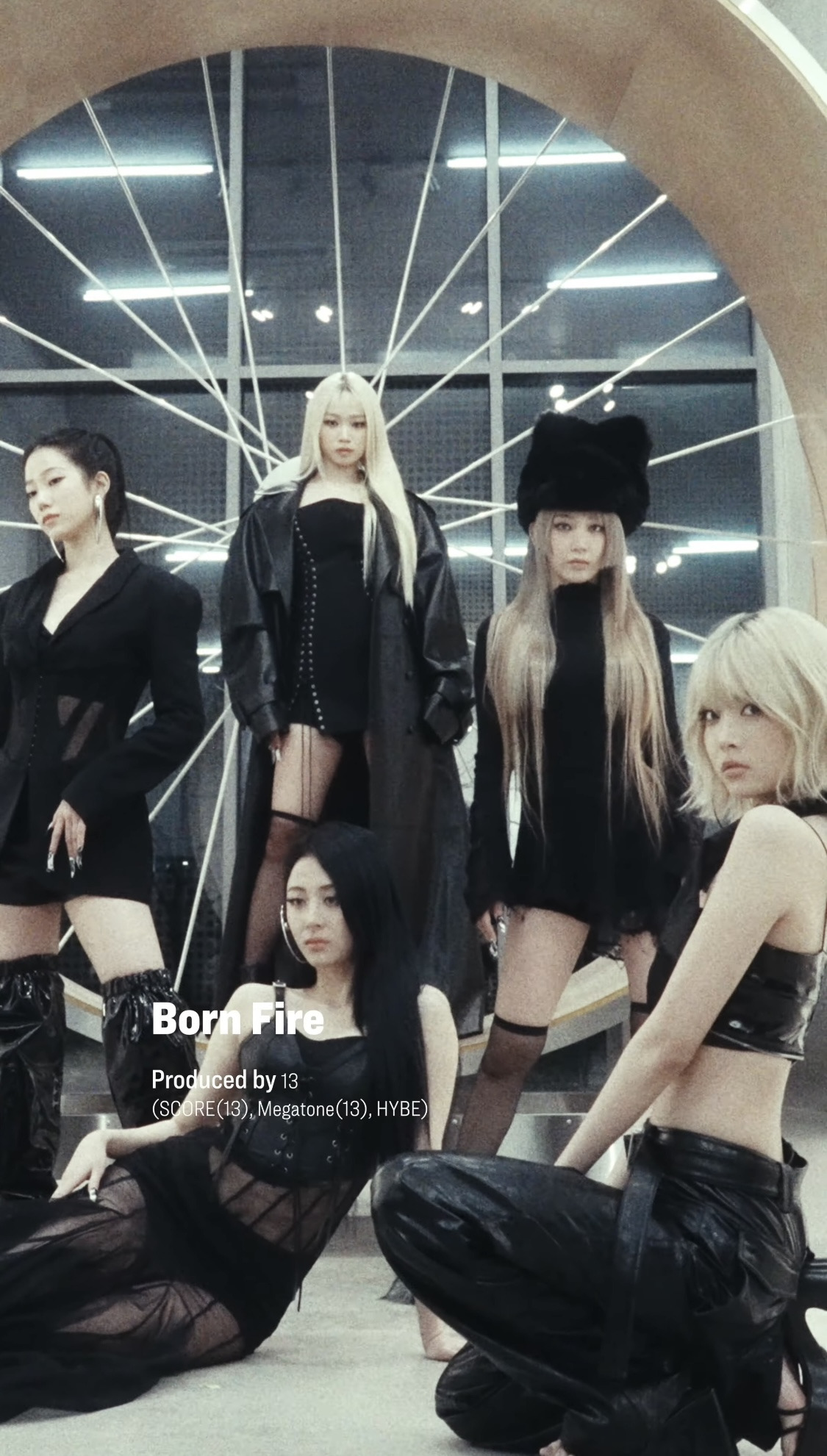 HOT로 컴백하는 르세라핌 신곡 하이라이트 메들리 - 인스티즈(instiz) 이슈 카테고리