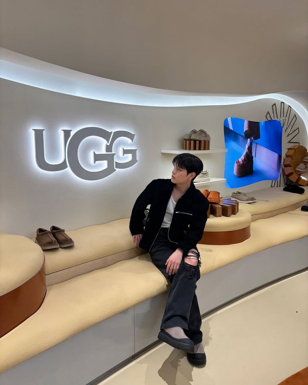 스트레이 키즈 승민 인스타 업뎃(UGG행사) - 인스티즈(instiz) 이슈 카테고리